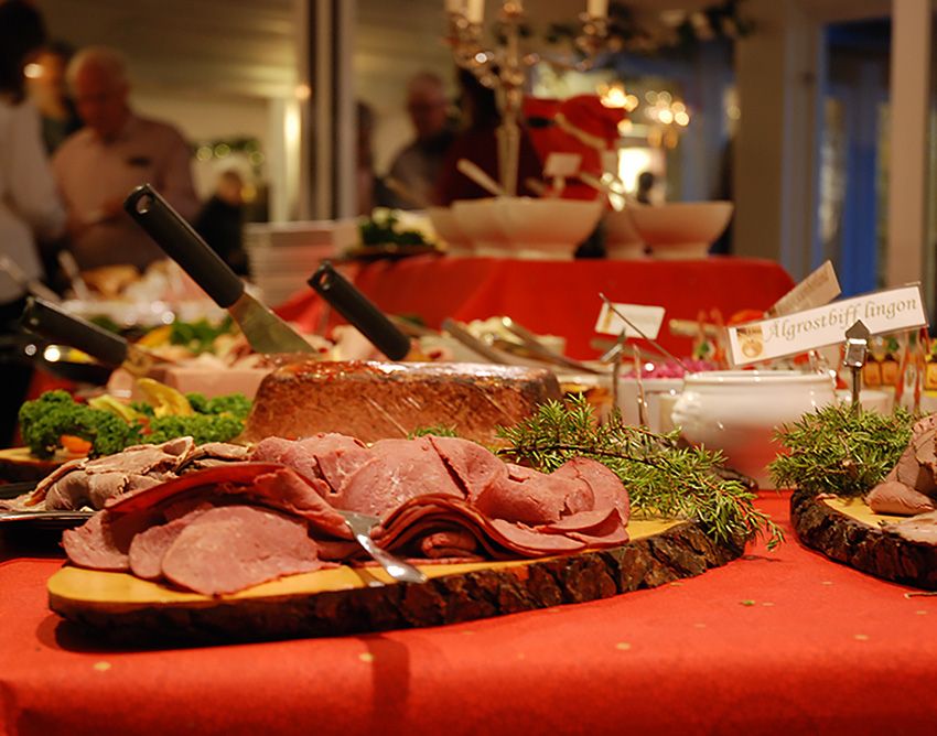 Julbord | Strömbäcks restaurang
